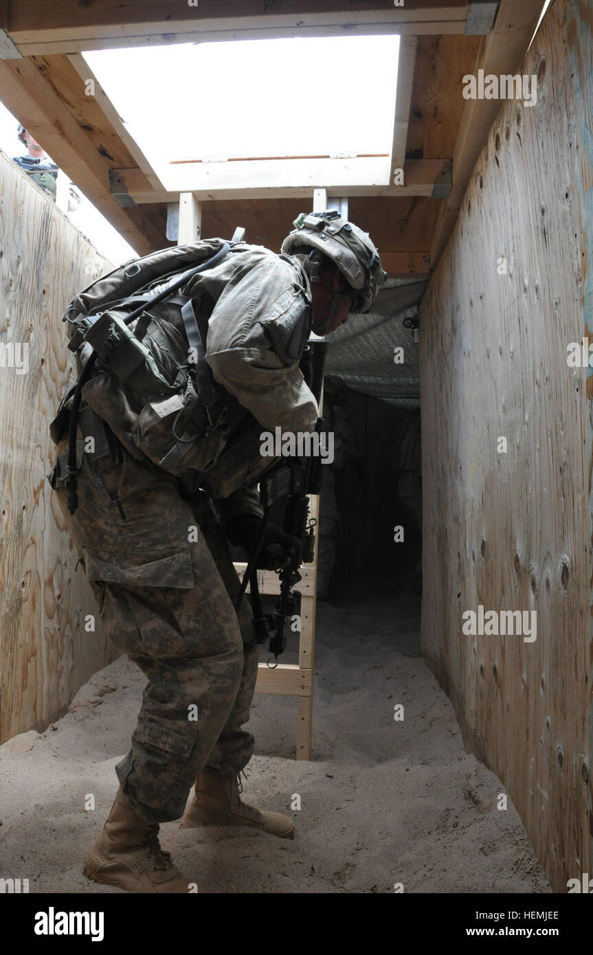 Soldiers from 2nd Brigade Combat Team, 1st Armored Division, conduct ...