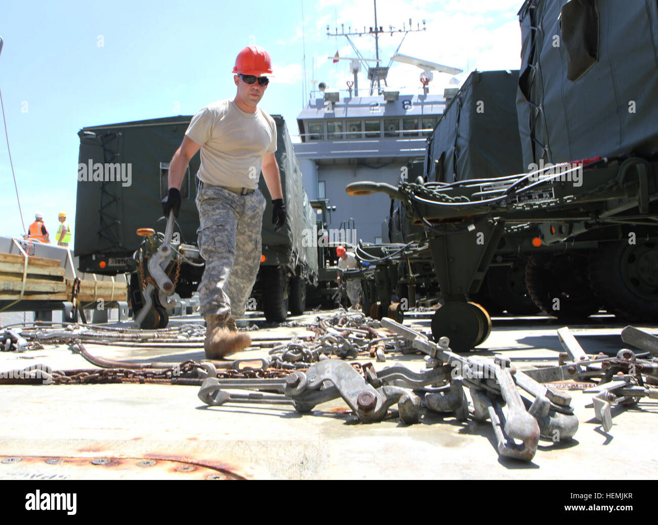 481st transportation company heavy boat hi-res stock photography and ...