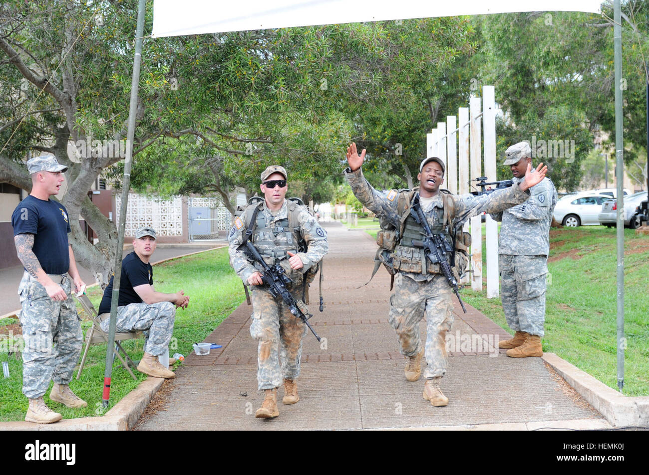 U.S. Soldiers assigned to the 1st Battalion, 21st Infantry Regiment ...