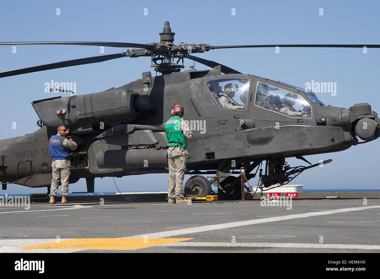 U.S. soldiers with 4-501st Attack Reconnaissance Battalion, 36th Combat ...