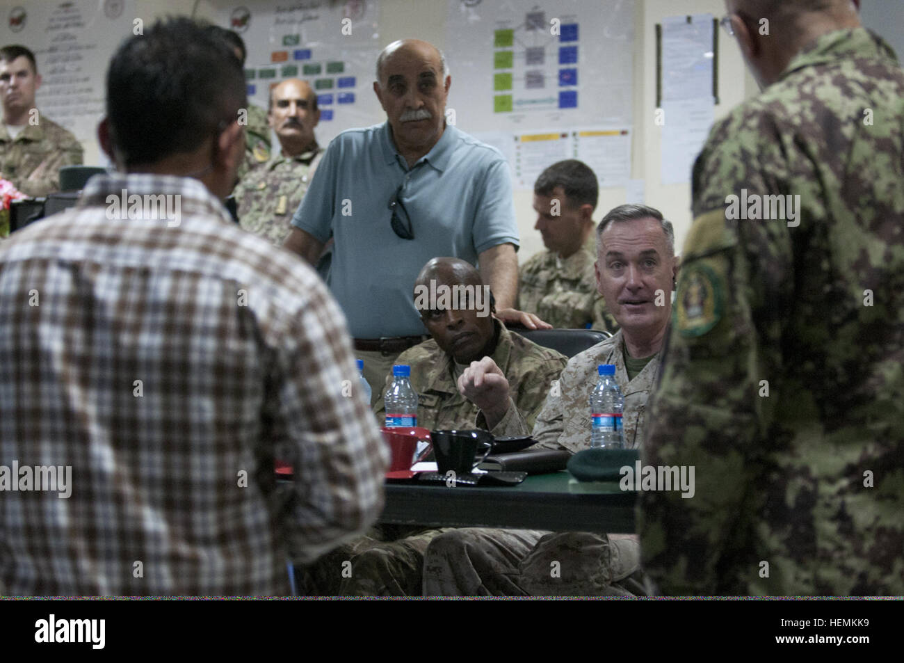 Commanding general of combined forces command afghanistan hi-res stock ...