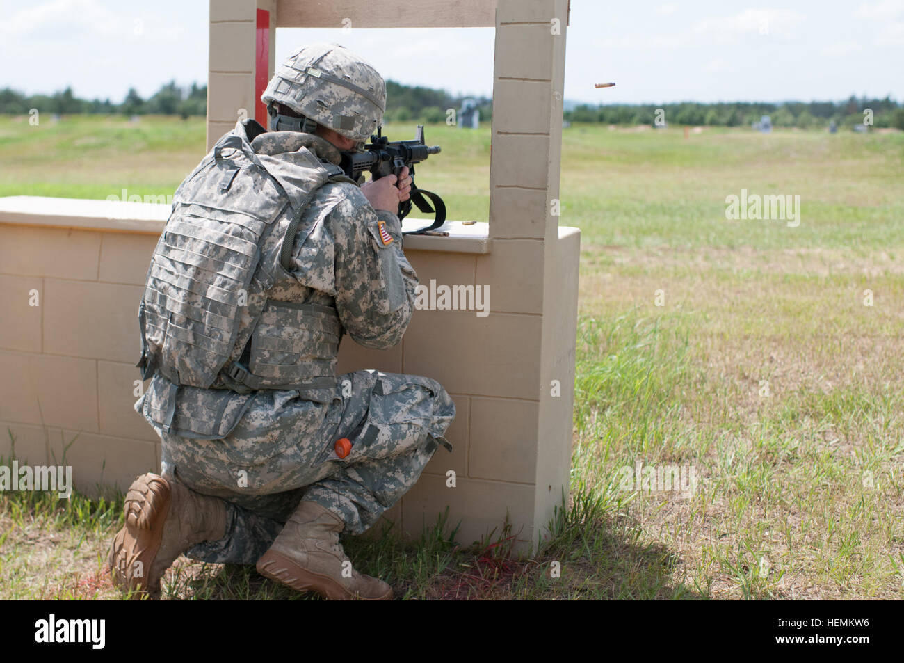 Army Reserve combat engineer participates in the Reflexive Fire event ...
