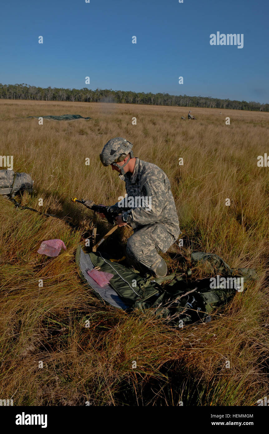U.S. Army Staff Sgt. Daniel Liss, with Comanche Company, 1st Battalion ...