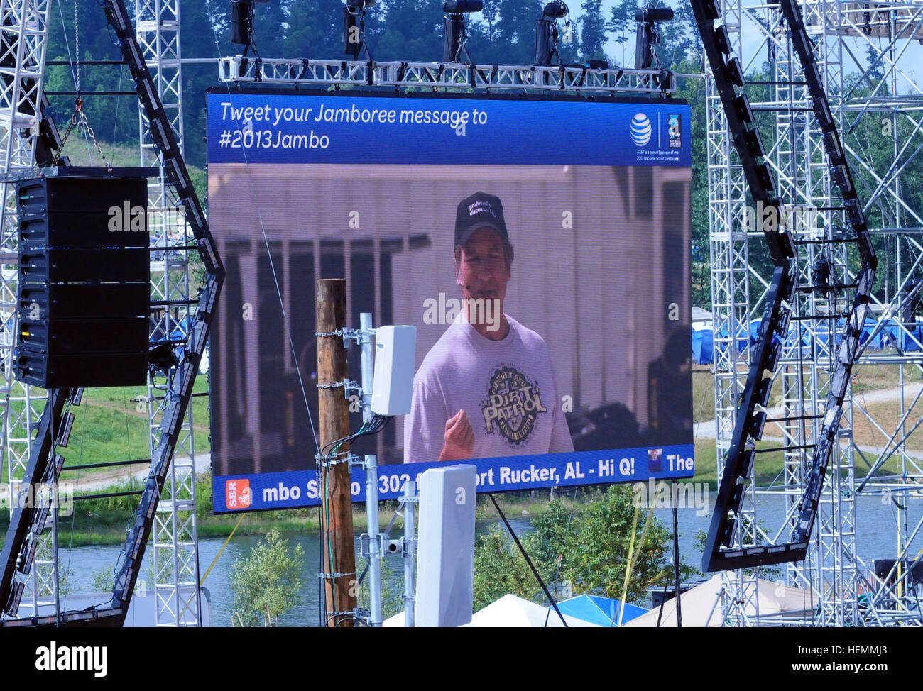 Mike Rowe, host of Discovery Channel's "Dirty Jobs" and Eagle Scout ...