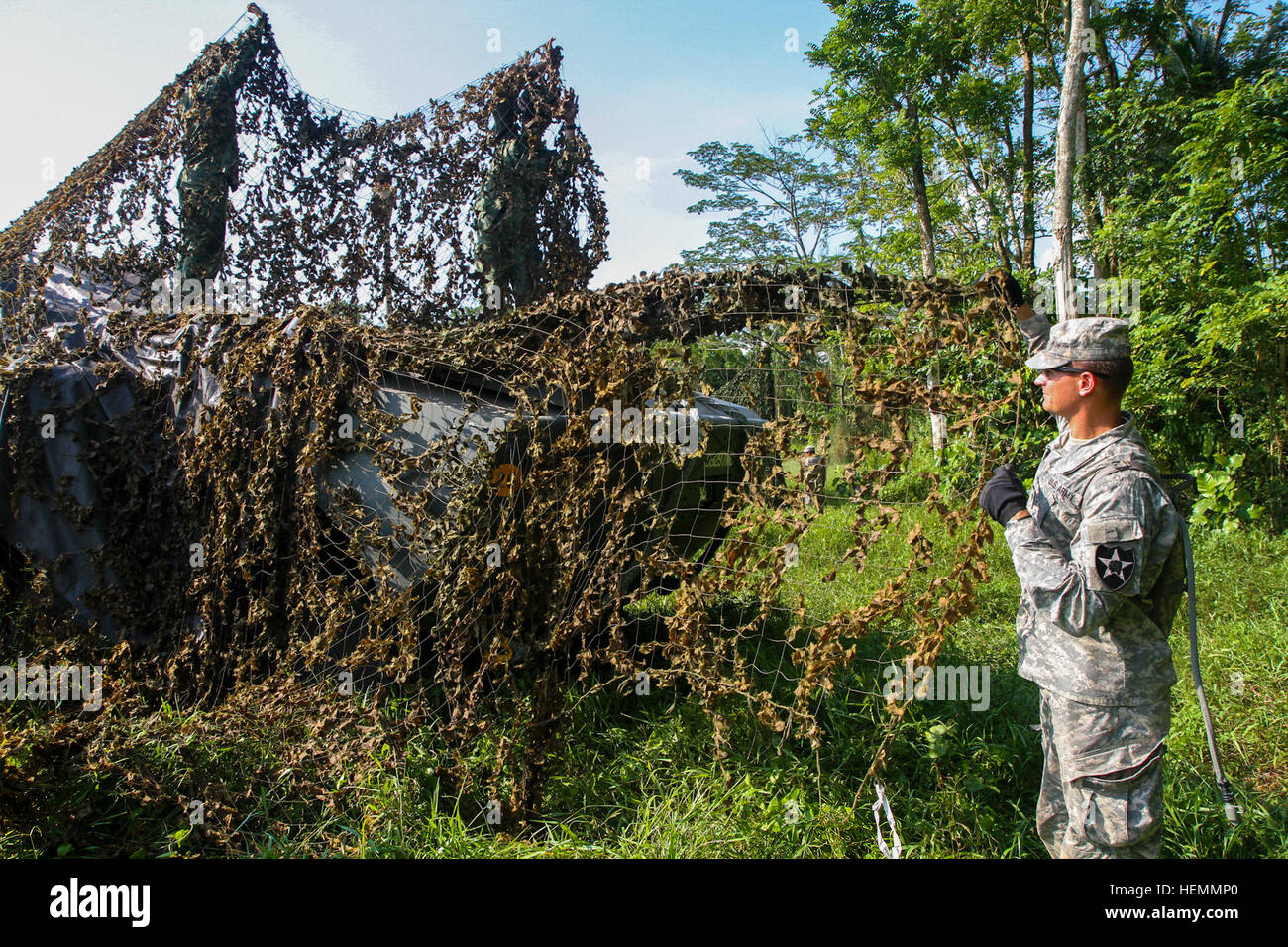 Singapore infantry regiment hi-res stock photography and images - Alamy