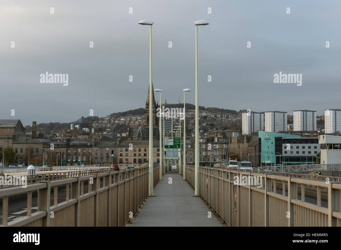 Pedestrian and cycle path on Tay Road Bridge looking North, Dundee ...