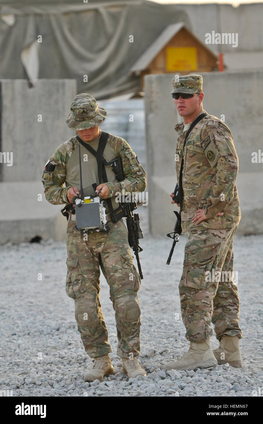 U.S. Army Sgt. Ernest Haefner (left) with Alpha Troop, Regimental ...