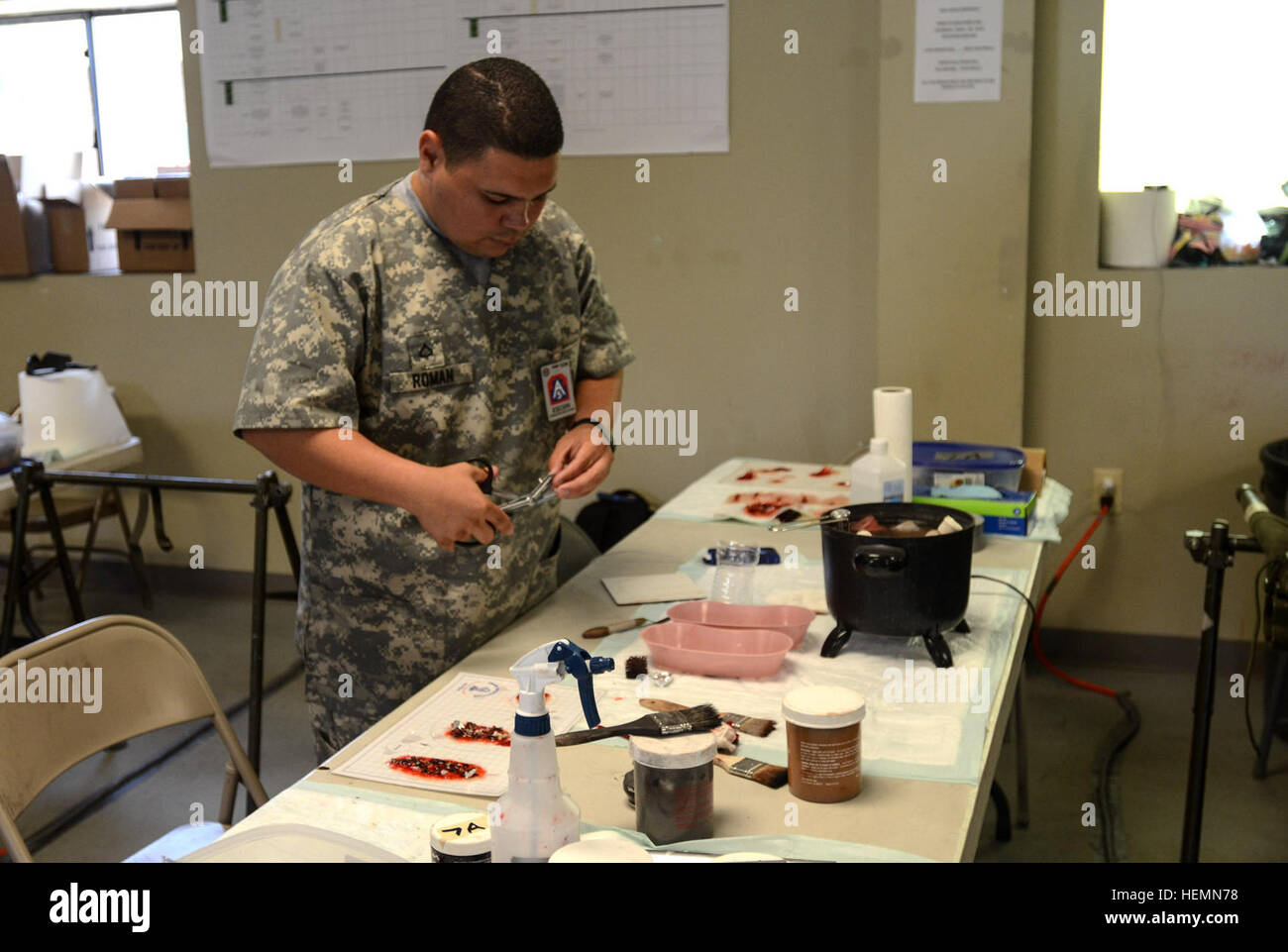 Mortuary affairs specialist hi-res stock photography and images - Alamy