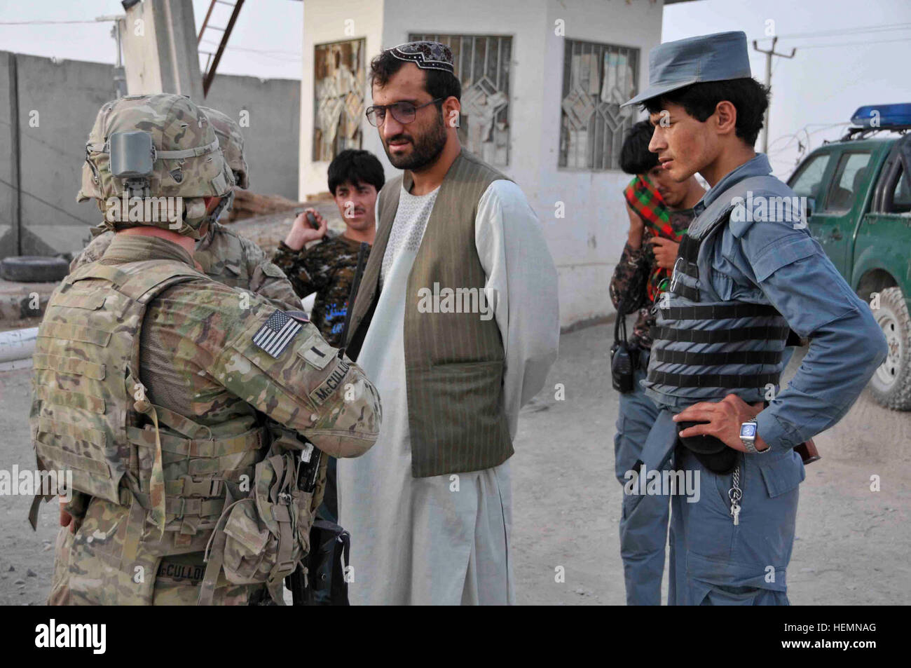 U.S. Army 1st Lt. Ryan McCullough (left) with 2nd Platoon, Troop P ...