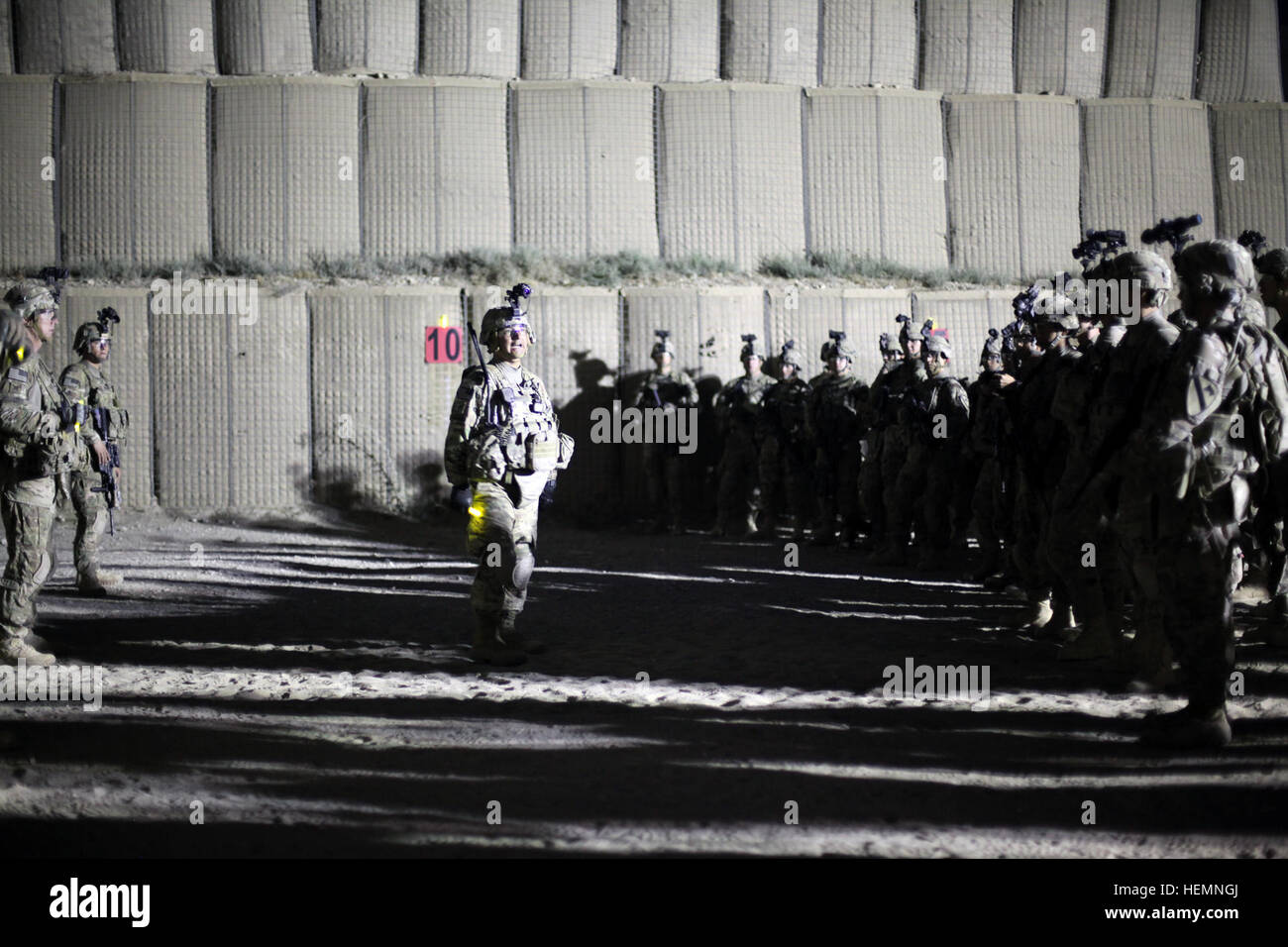 U.S. Soldiers with Delta Company, 1st Battalion, 5th Cavalry Regiment ...
