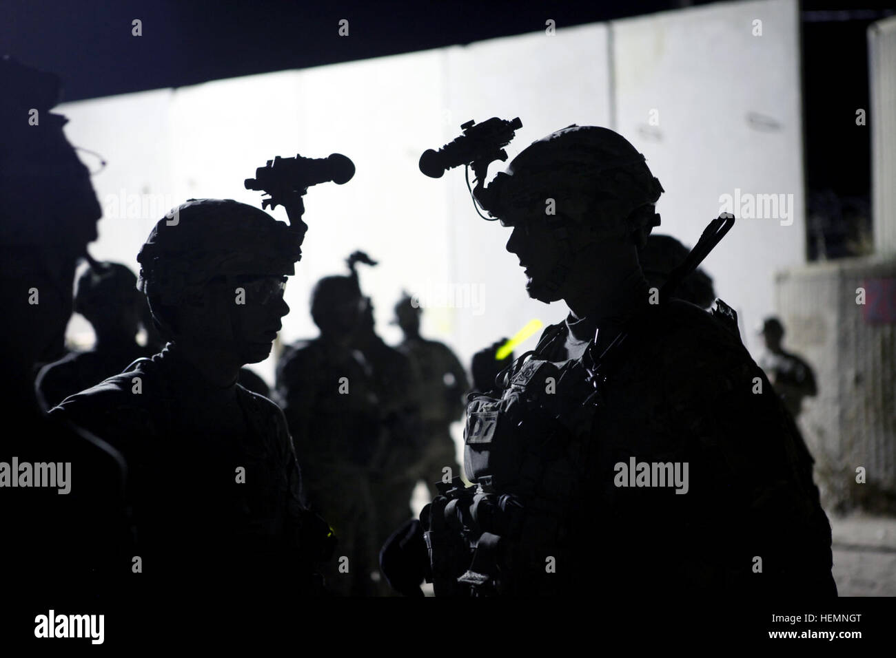 U.S. Soldiers with Delta Company, 1st Battalion, 5th Cavalry Regiment ...