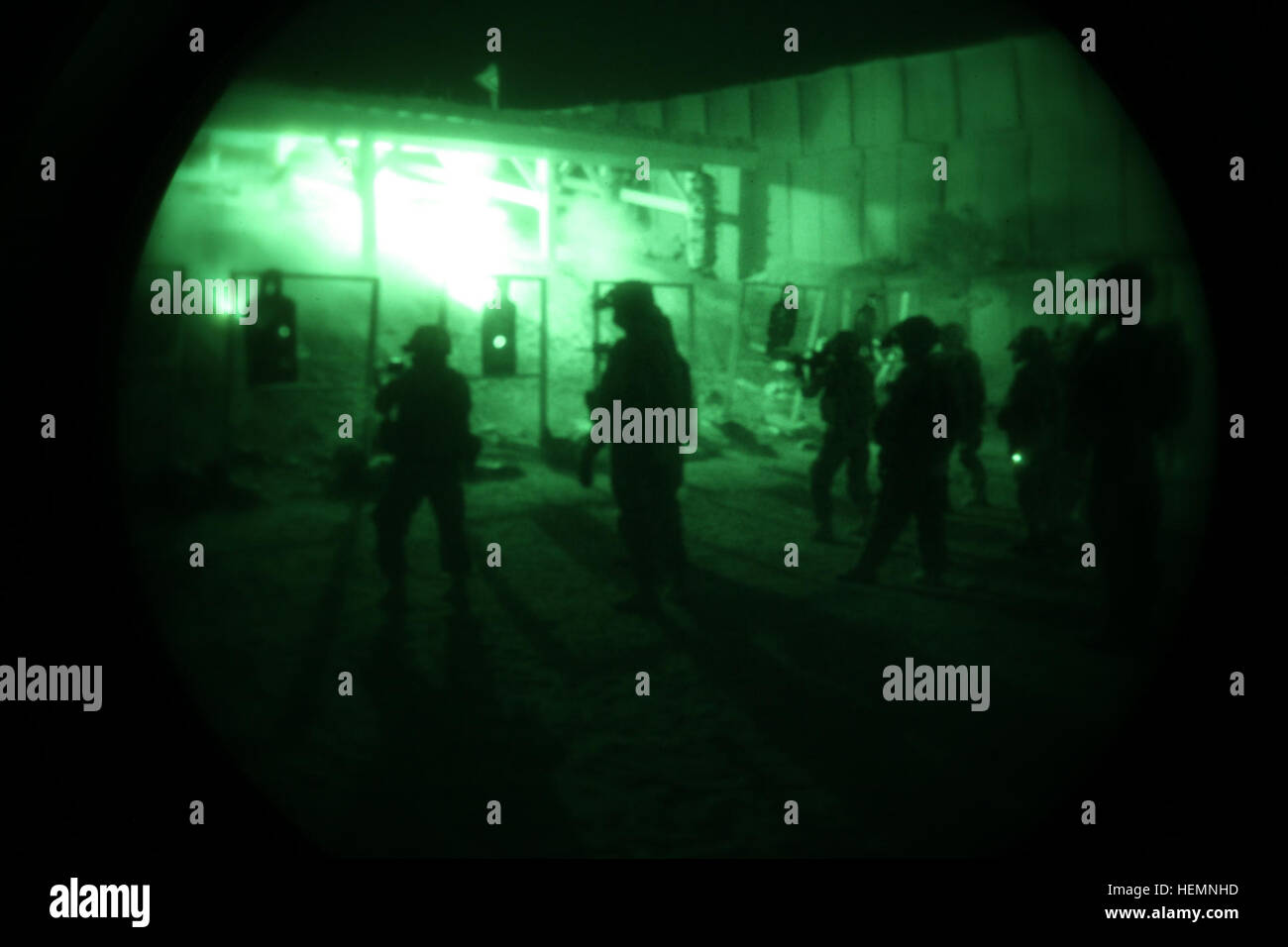 U.S. Soldiers with Delta Company, 1st Battalion, 5th Cavalry Regiment ...