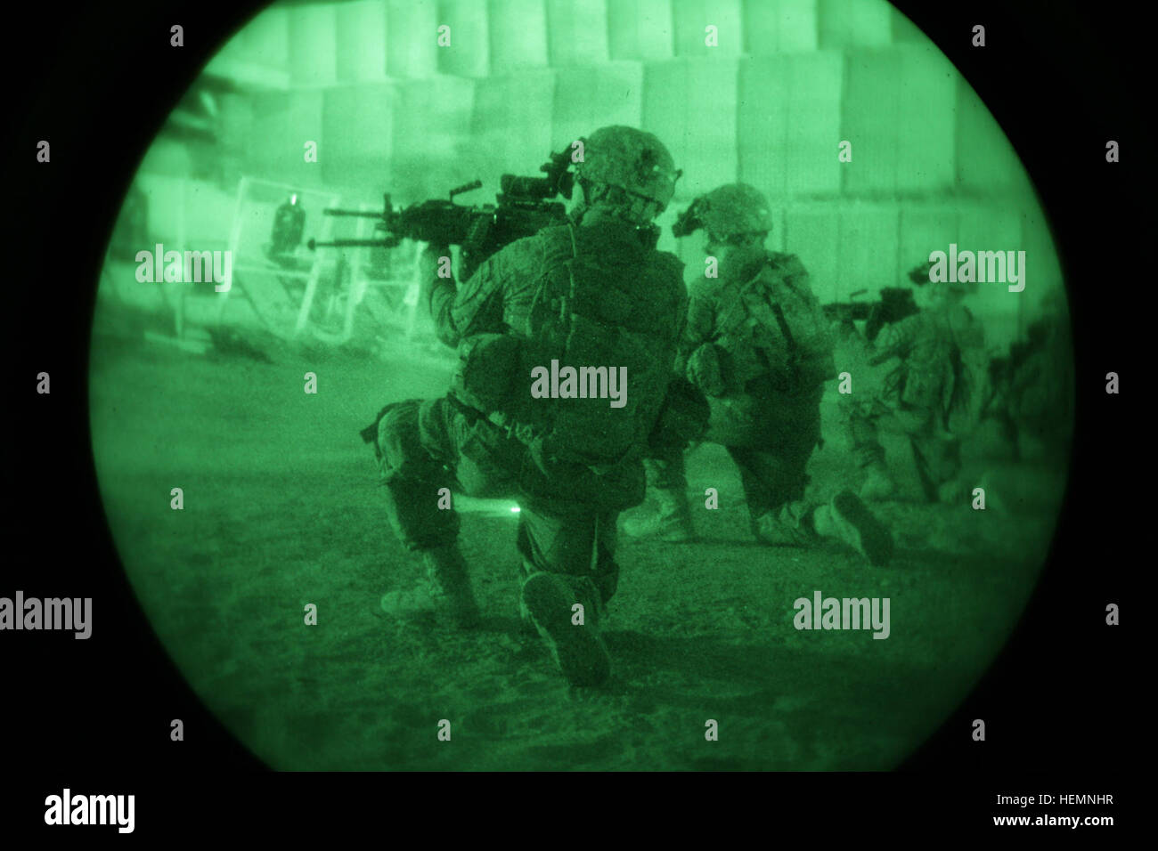 U.S. Soldiers with Delta Company, 1st Battalion, 5th Cavalry Regiment ...