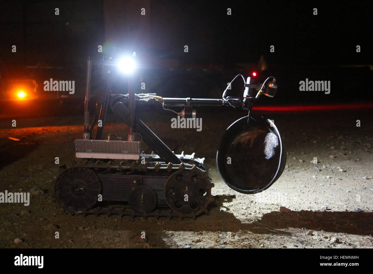 The Threat and Local Observation Threat (TALON) robot handling ...