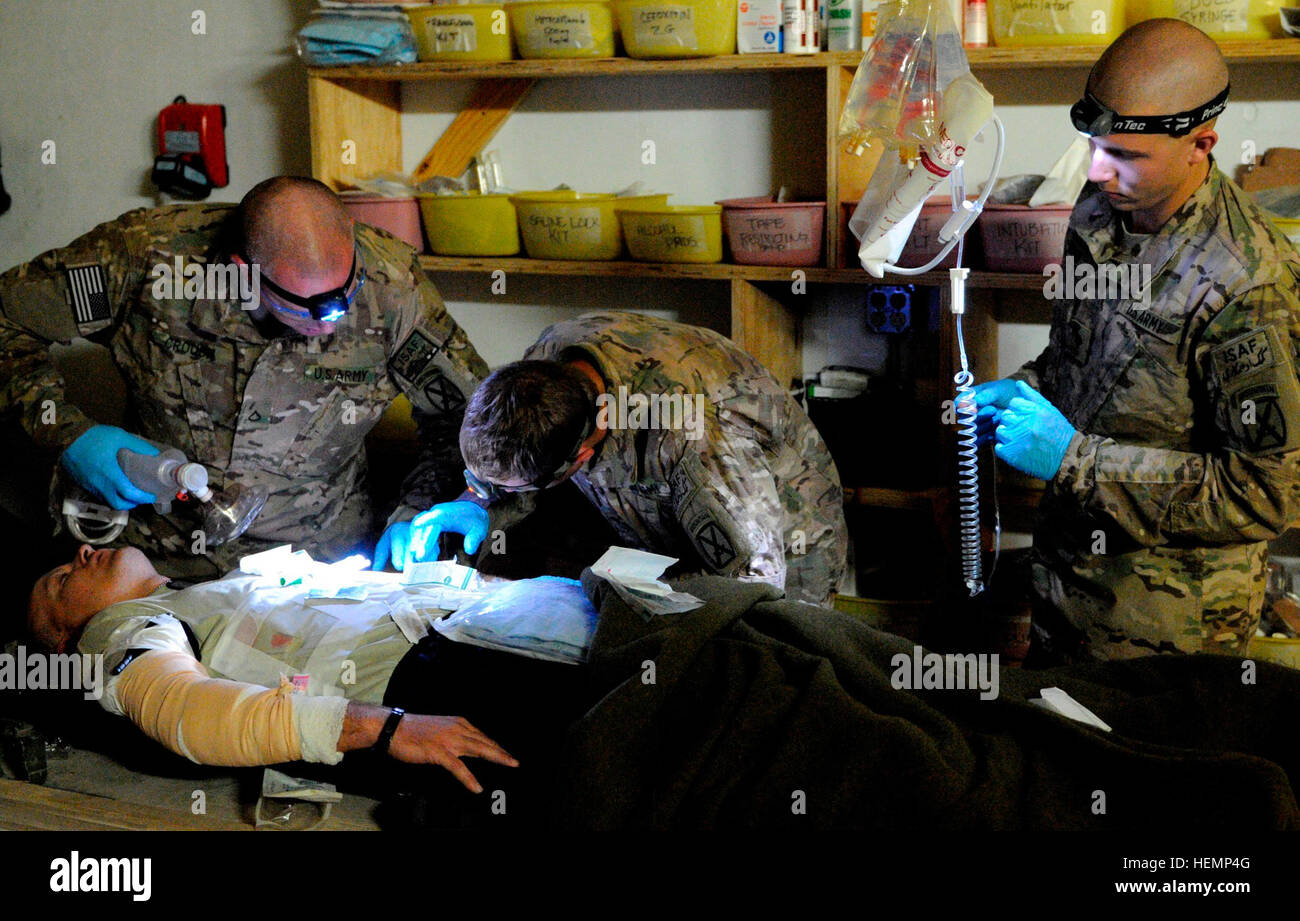 U.S. Army soldiers with 2nd Battalion, 30th Infantry Regiment, Task ...