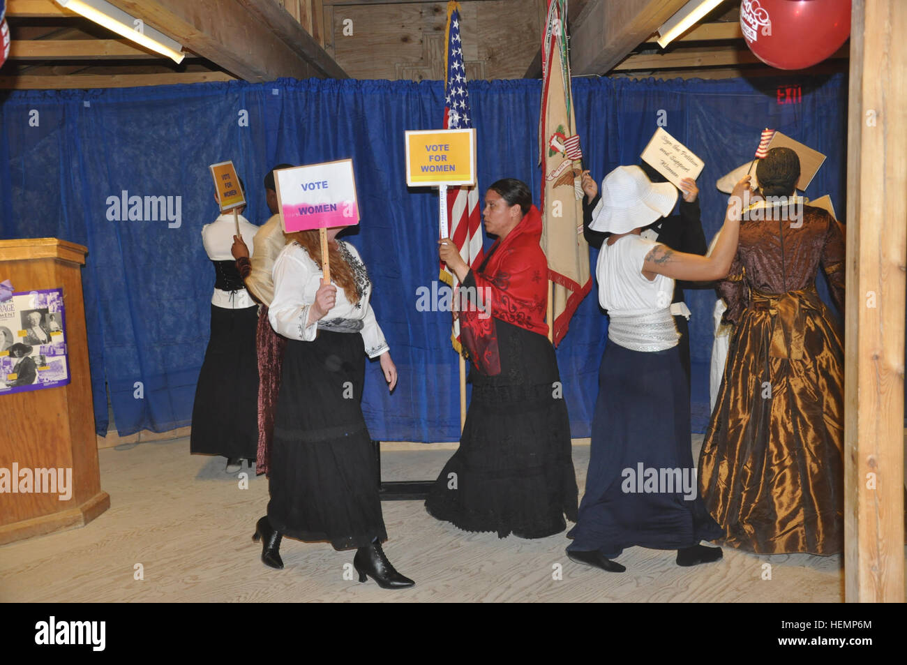 U.S. Soldiers with the 87th Combat Sustainment Support Battalion ...