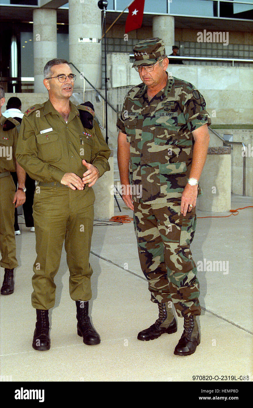 970820-L-2319L-088.JPG MGEN Amos Malka, commanding general, Israeli ...