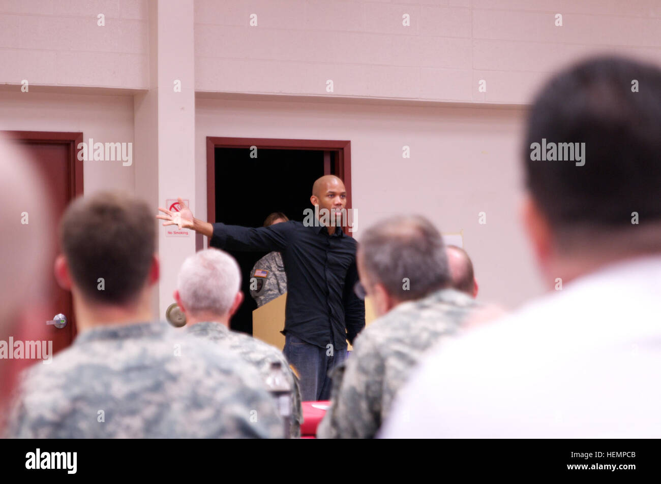 The Outspoken Bean tells a heartfelt poem about his Army Reserve mother ...