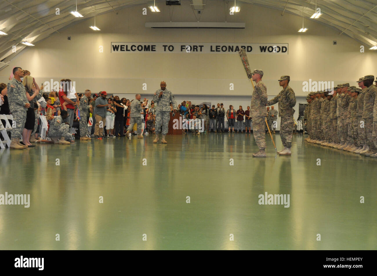 Maj. Gen. Leslie Smith, Fort Leonard Wood commanding general, welcomes ...