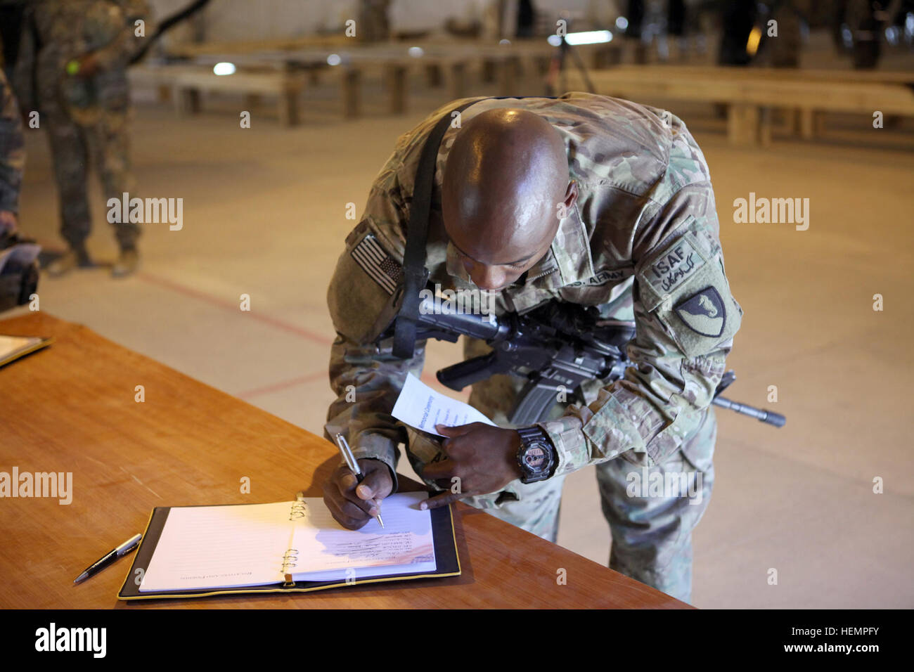 U. S. Soldiers with the 40th Mobility Augmentation Company, 8th ...