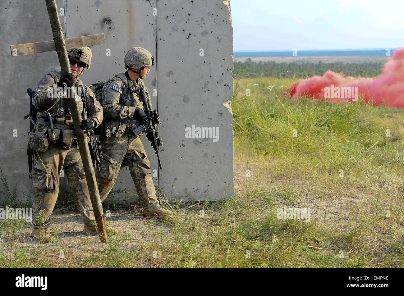 Prepare to emplace a brazier charge hi-res stock photography and images ...