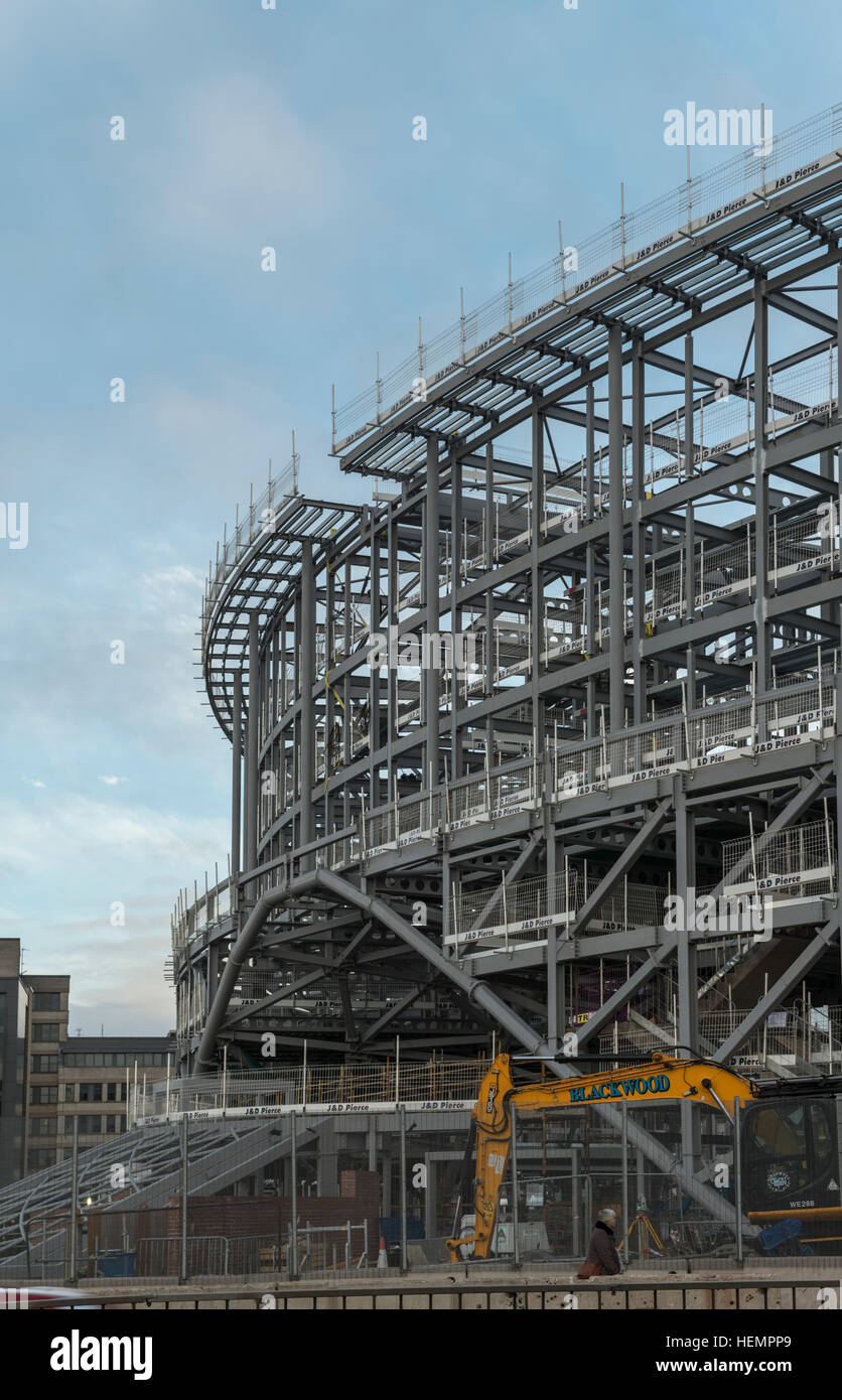 Dundee waterfront development hi-res stock photography and images - Alamy