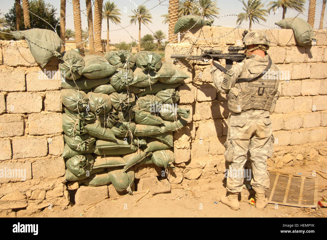A U.S. Army Soldier of the 3-69 Armor Regiment, 1st Brigade Combat Team ...