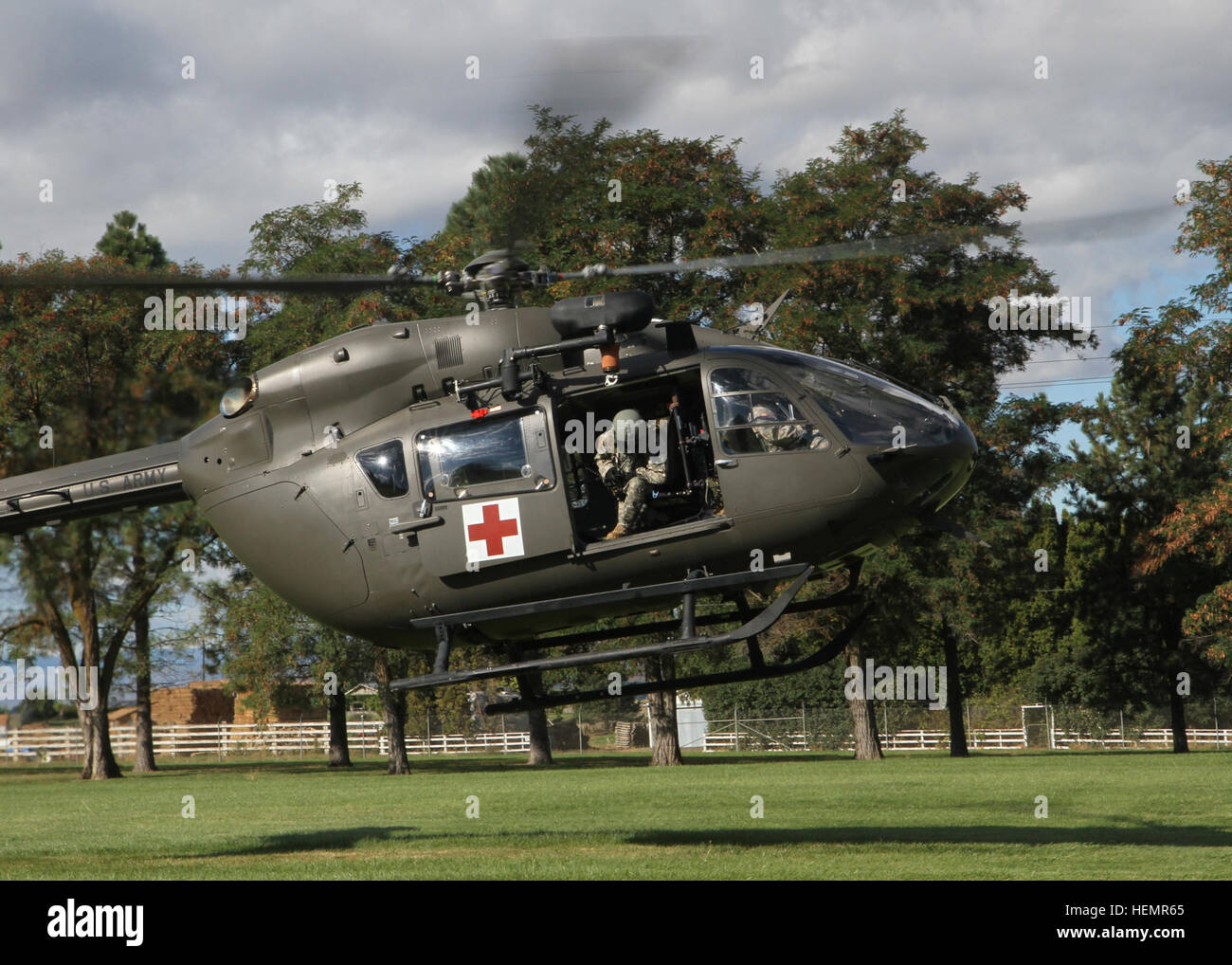 Uh 72 lakota helicopter training hi-res stock photography and images ...