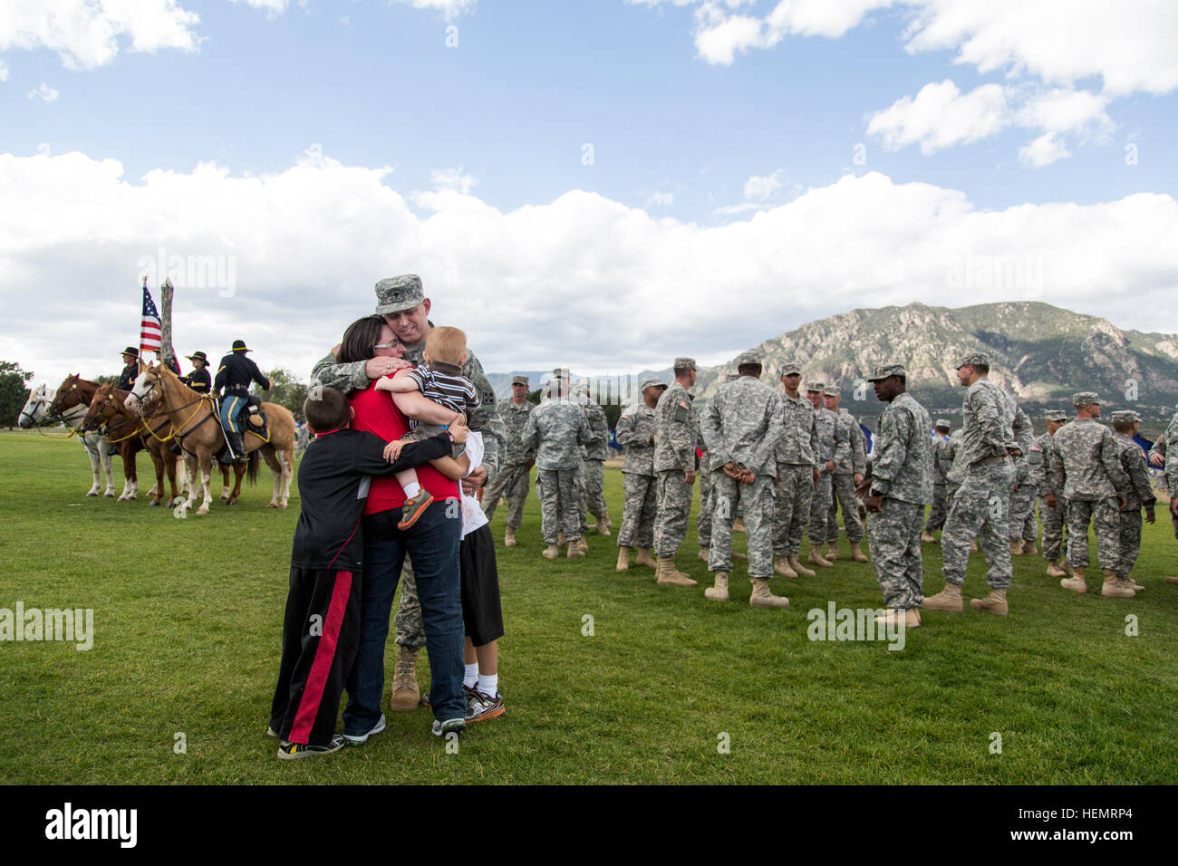 16th field artillery regiment hi-res stock photography and images - Alamy