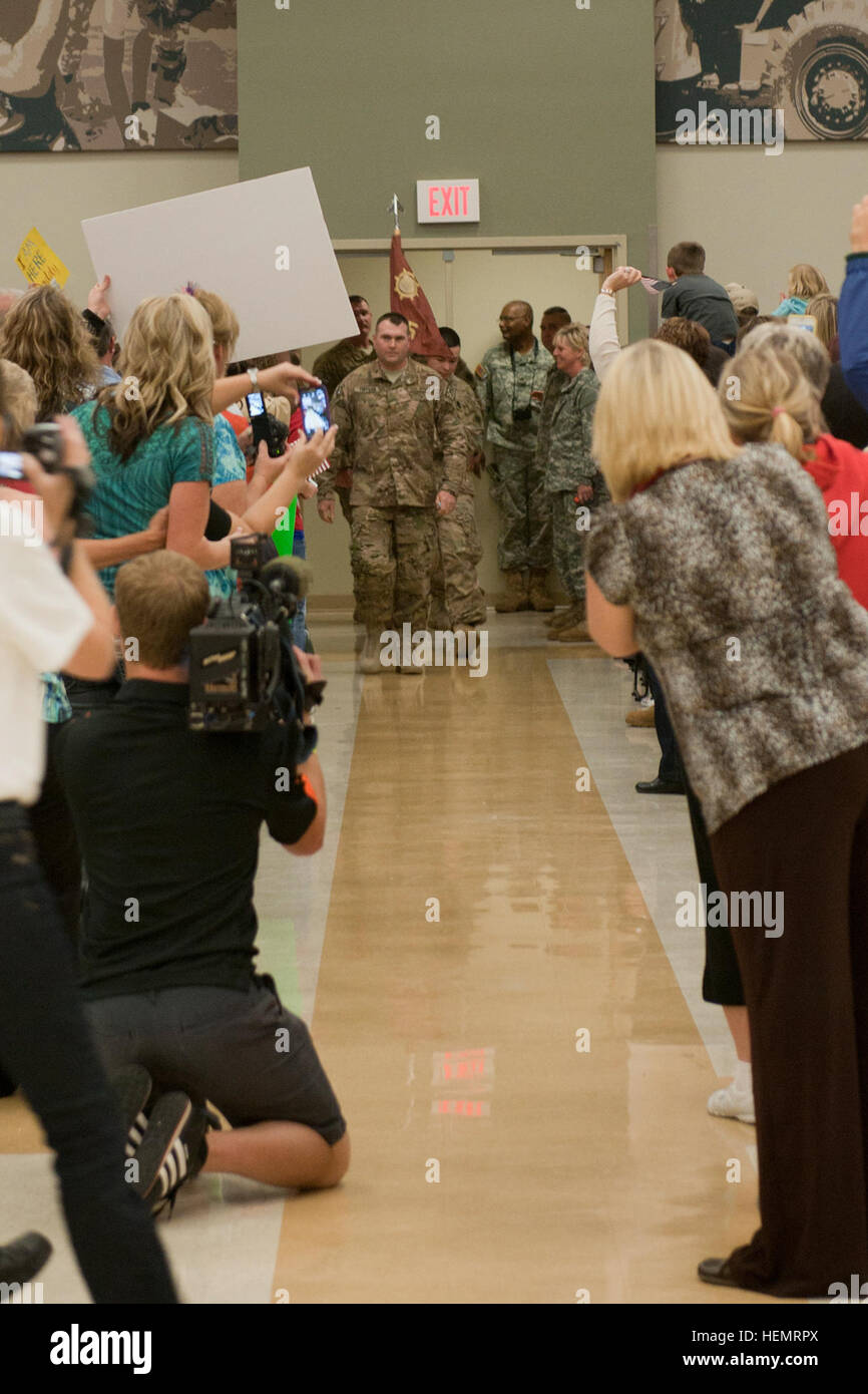 Members of the 1245th Transportation Company, 345th Corps Service ...