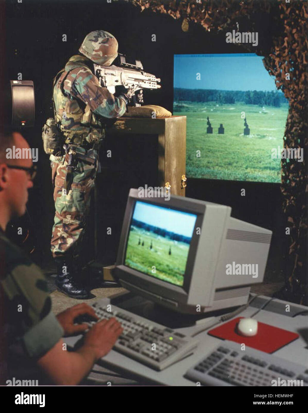 Oicw small arms simulator Stock Photo - Alamy