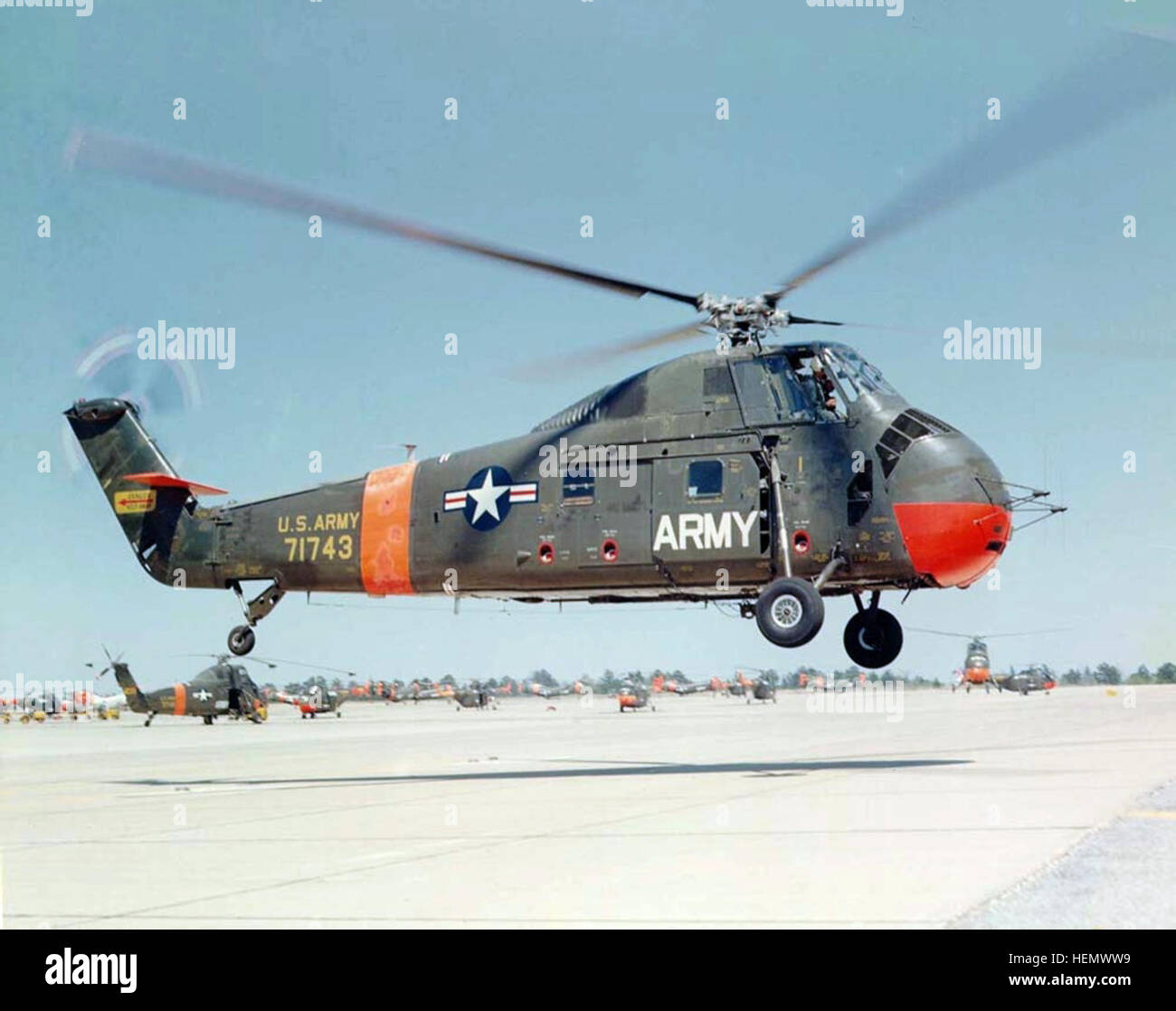 Sikorsky S-58 landing c Stock Photo - Alamy