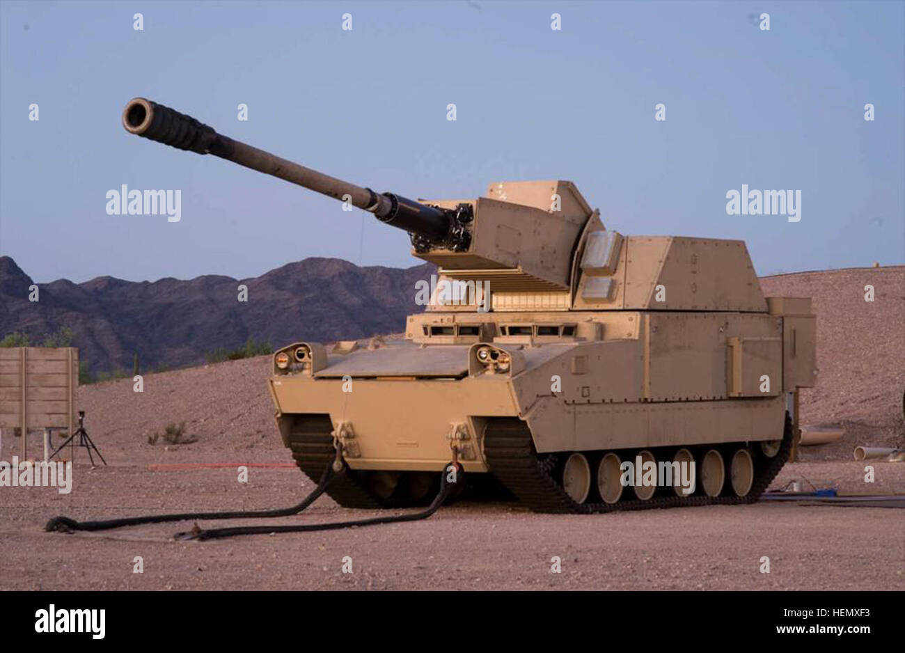 XM1203 Non Line of Sight-Cannon (NLOS-C Stock Photo - Alamy