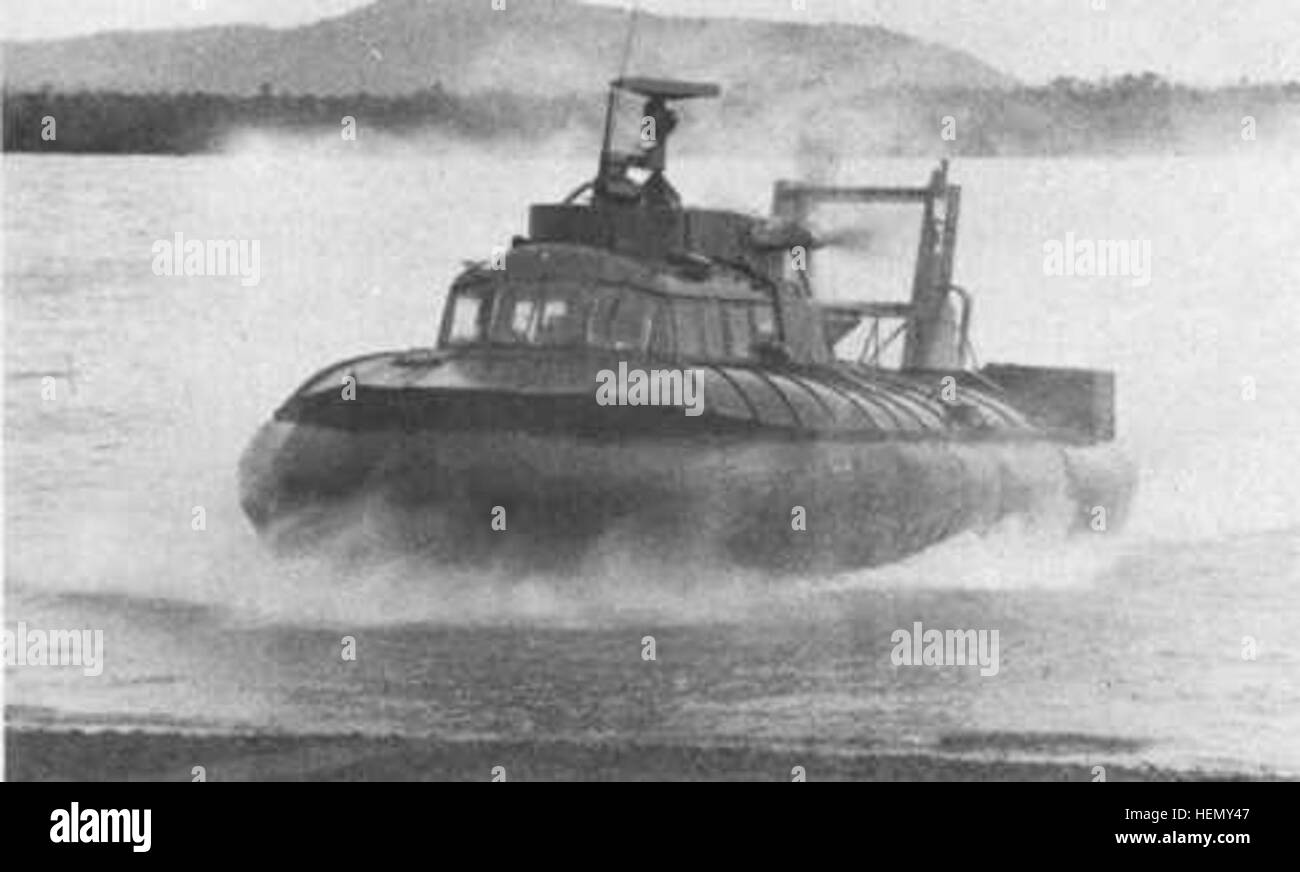 PACV coming ashore Stock Photo - Alamy