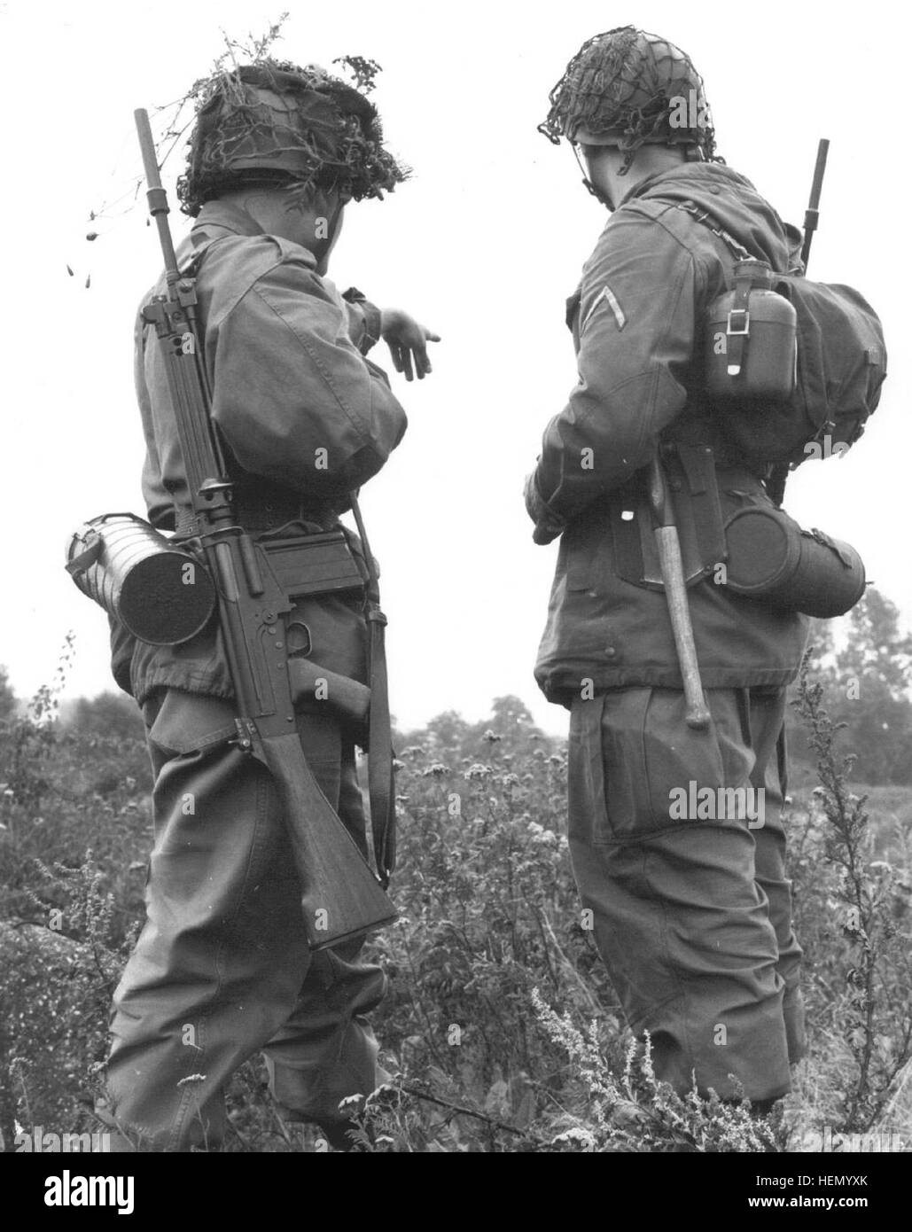 West German variant of the FN FAL battle rifle, standard infantry ...