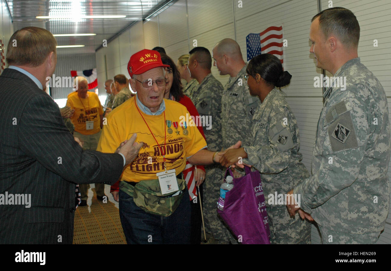 Flickr - The U.S. Army - www.Army.mil (305 Stock Photo - Alamy