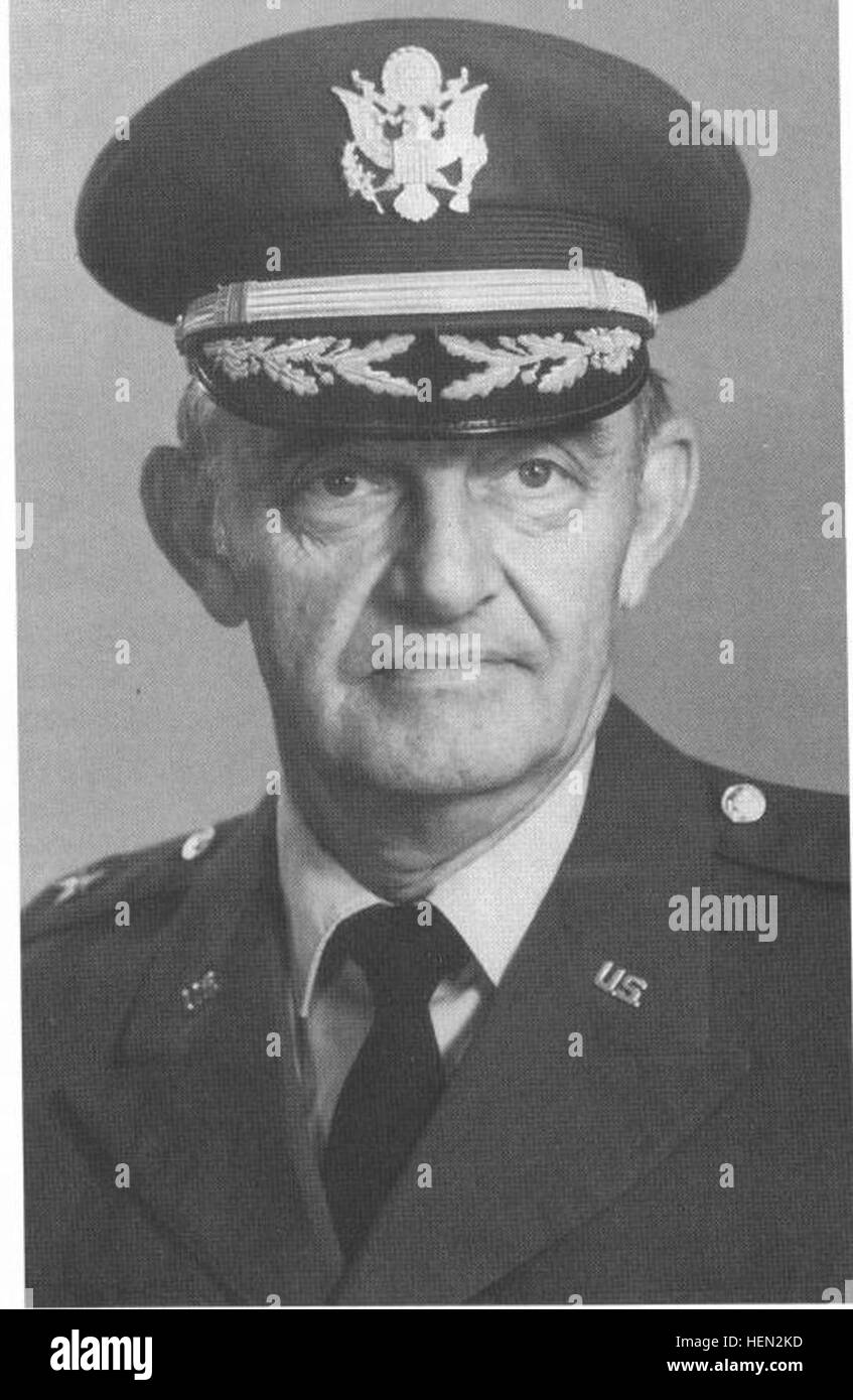 MG Joseph A. Chappell, Commander, 39th BCT 1971-1973 Stock Photo - Alamy