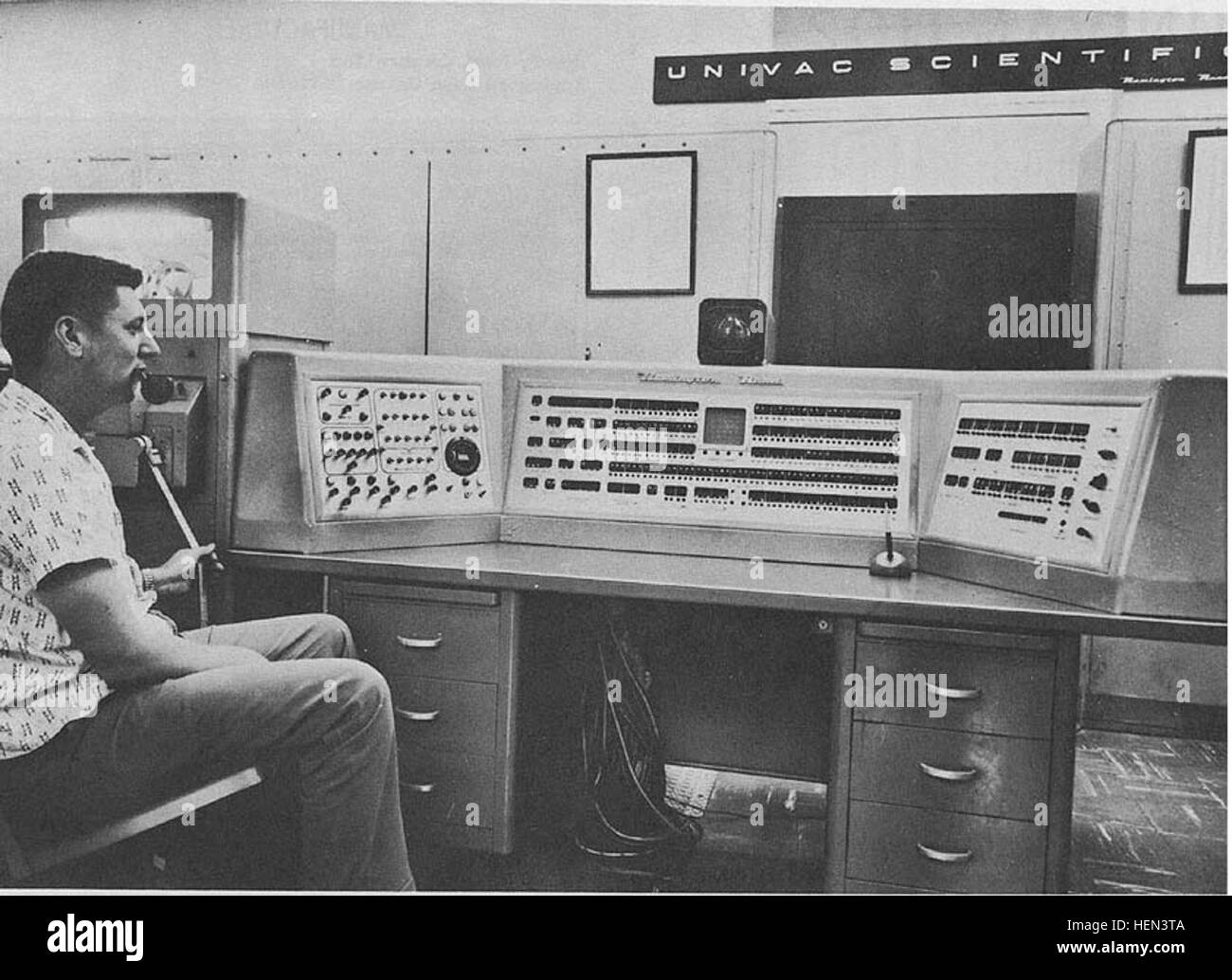 Univac hi-res stock photography and images - Alamy
