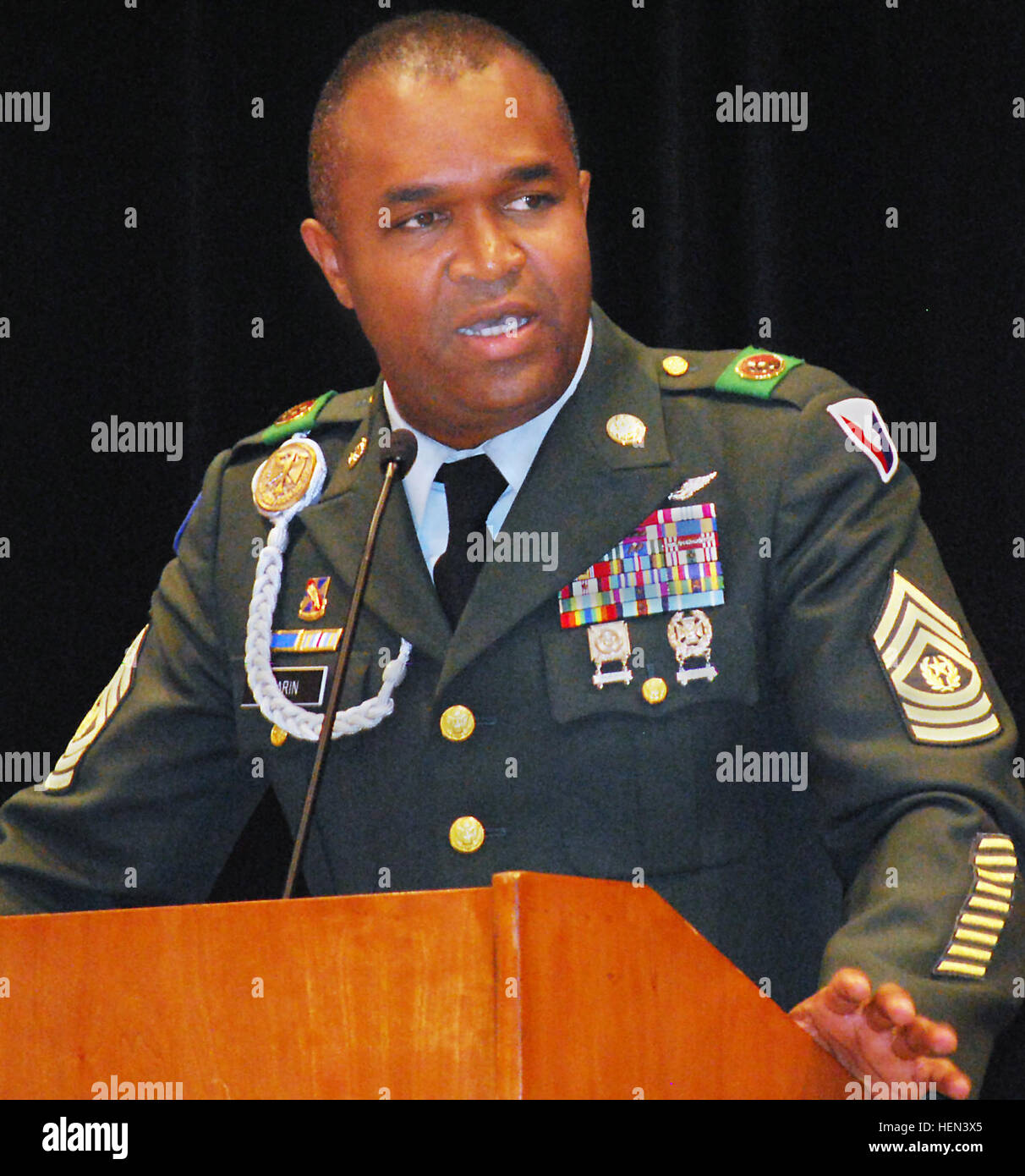 Military role model hi-res stock photography and images - Alamy