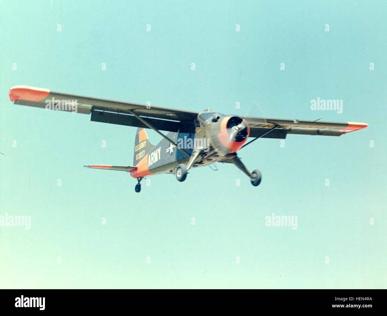 DHC U-6A Beaver aircraft flying, demonstrating its short takeoff and ...