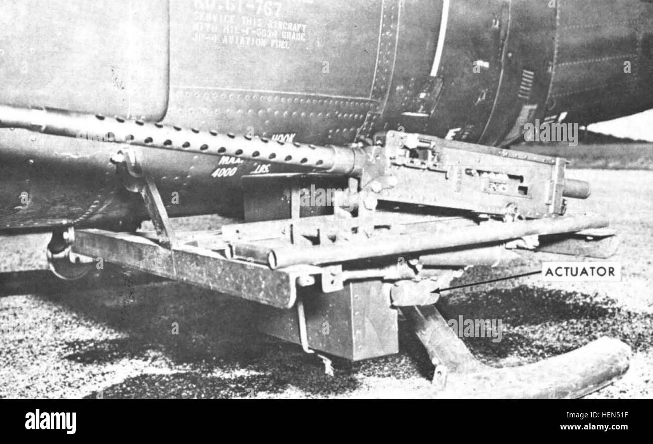 Flexible .30 caliber machine guns installed on the battalion%%%%%%%%E2 ...