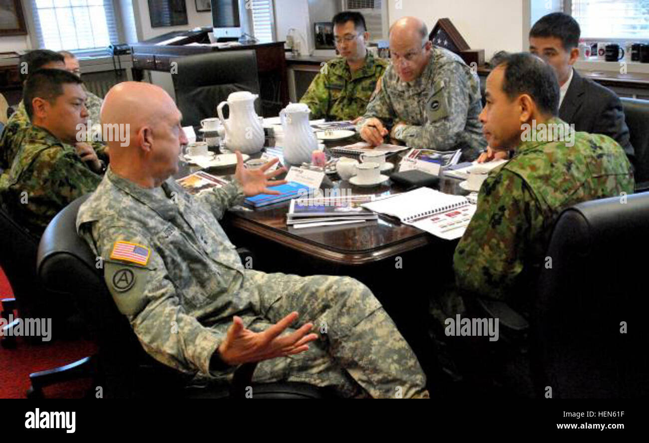 07 army mil hi-res stock photography and images - Alamy