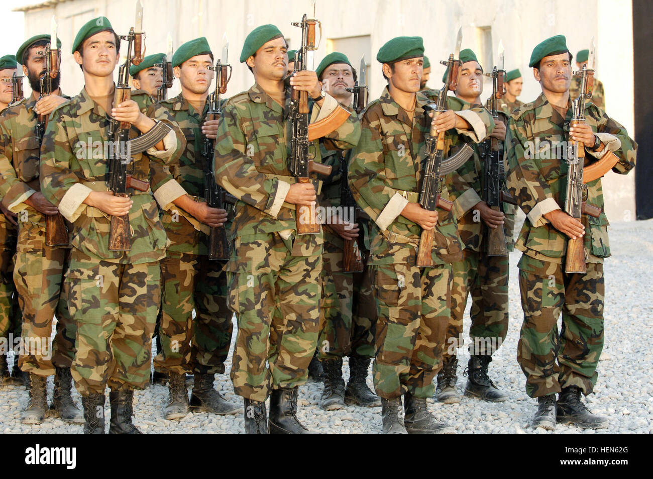 Ana soldiers standing proud hi-res stock photography and images - Alamy