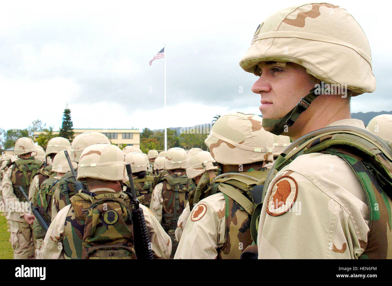 US soldiers wearing the PASGT helmet, Hawaii Stock Photo - Alamy
