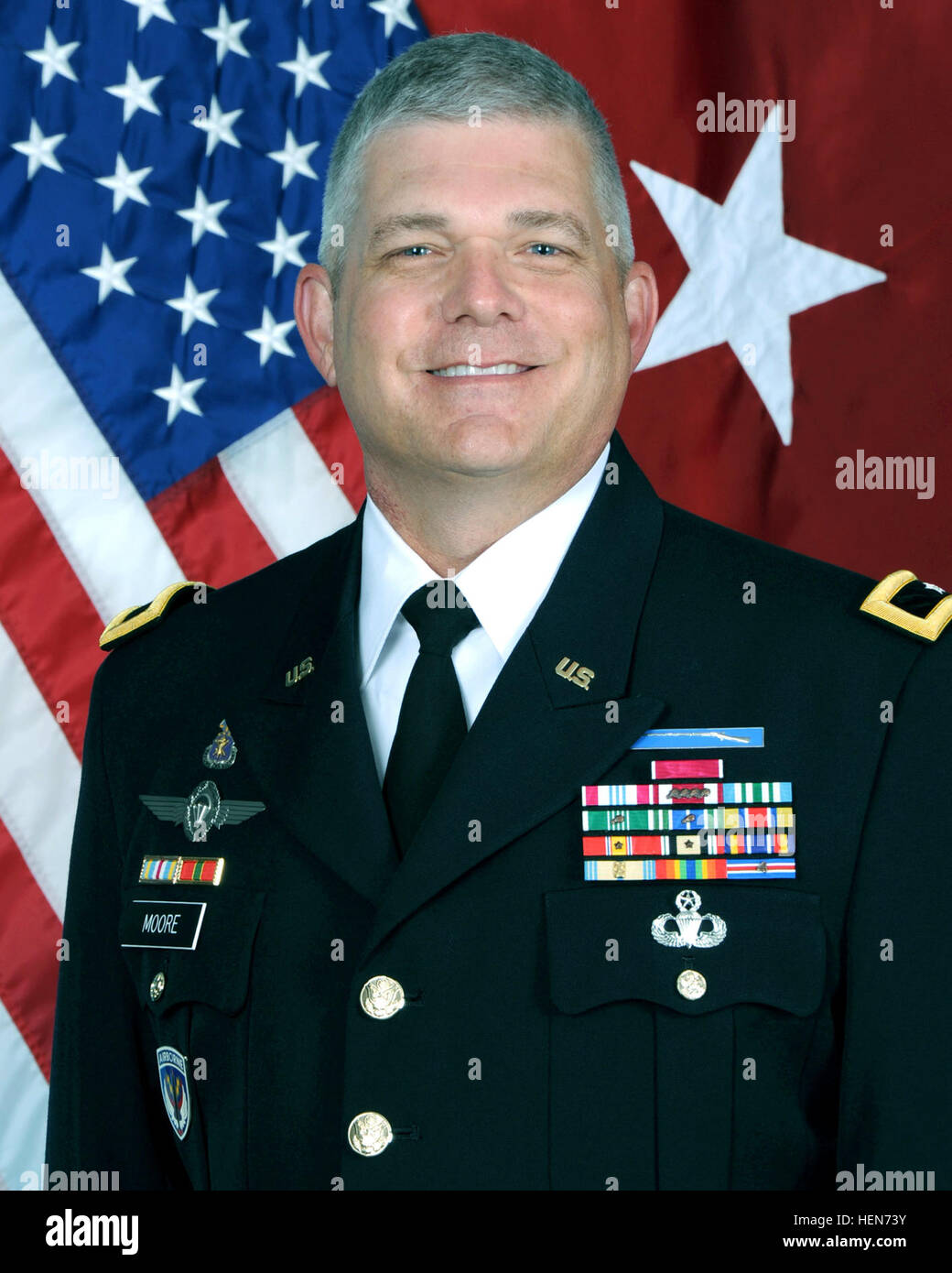 U.S. ARMY PHOTO BY K. KASSENS Kenneth H. Moore, Jr Stock Photo - Alamy