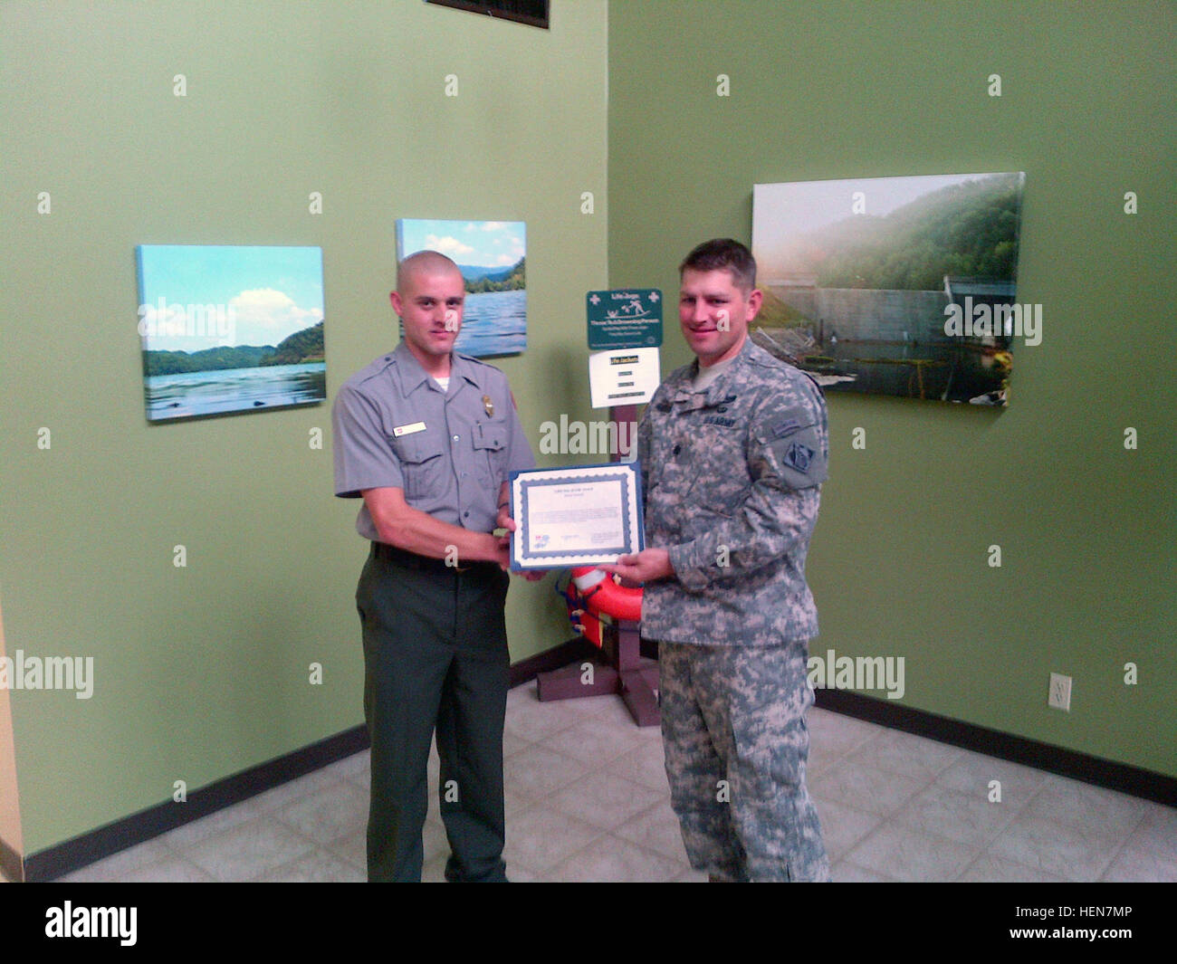 Aaron ledford hi-res stock photography and images - Alamy