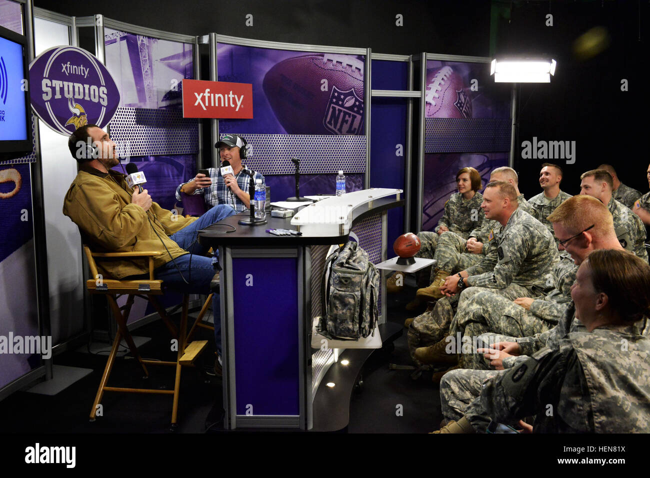 Members of the Minnesota National Guard Army and Air Force atended a ...