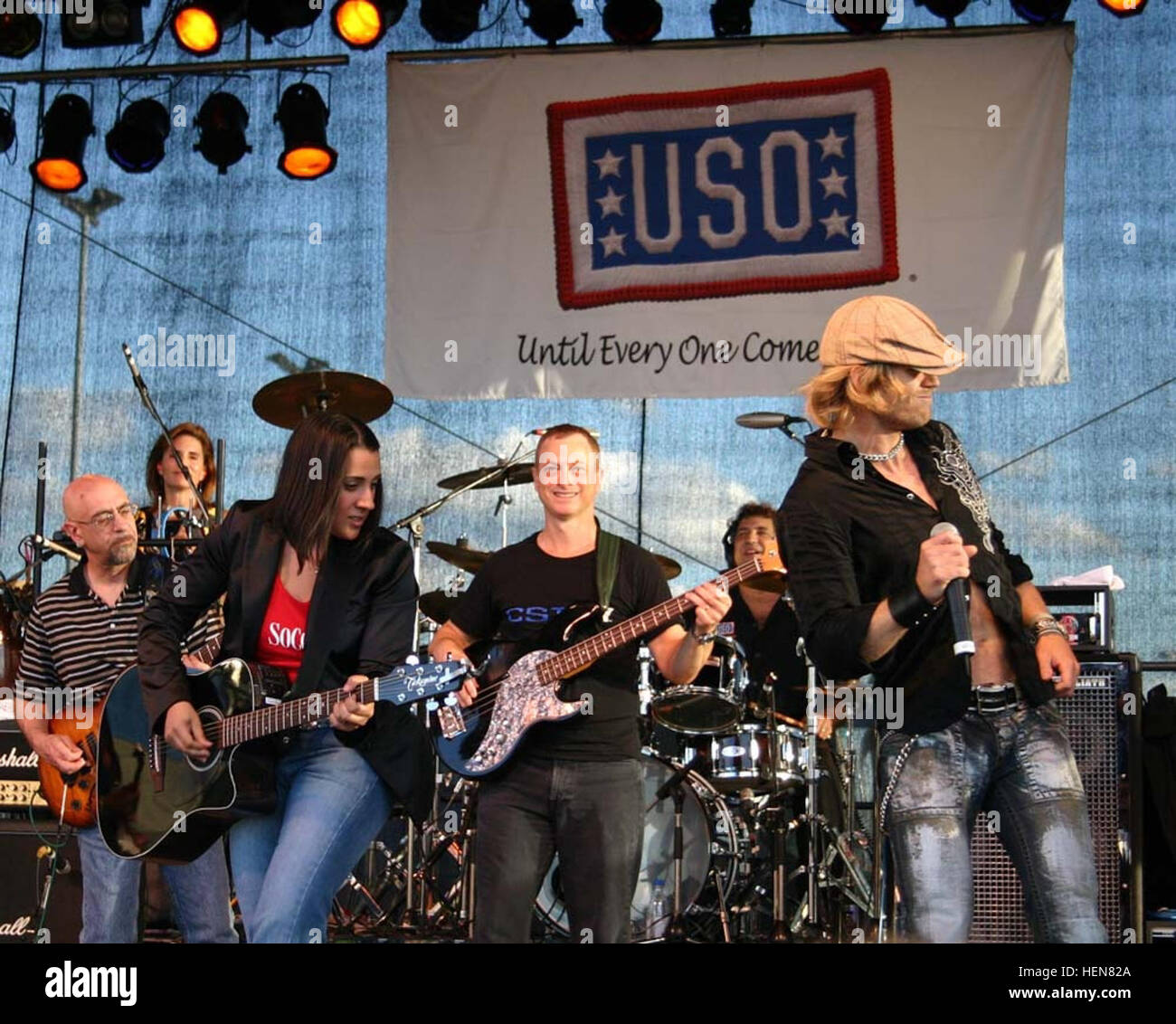 United service organizations entertainment hi-res stock photography and ...