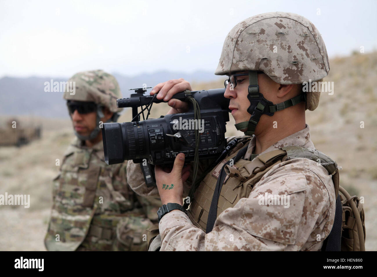 American soldiers released hi-res stock photography and images - Alamy