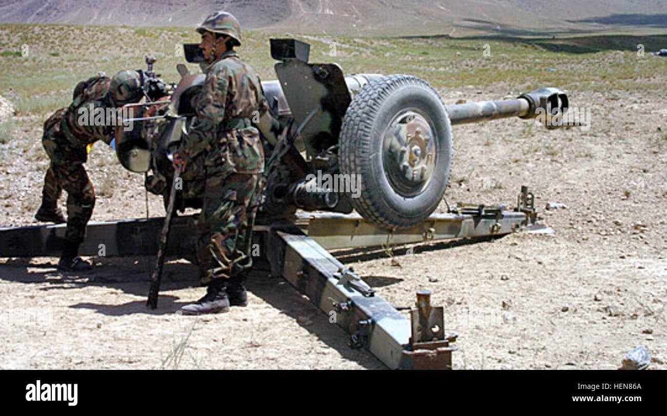 D 30 howitzer hi-res stock photography and images - Alamy